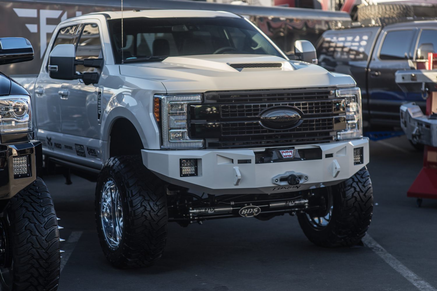 RKSport 19018000 Ford F250/F350/F450 Ram Air Hood w/ Heat Extraction ...