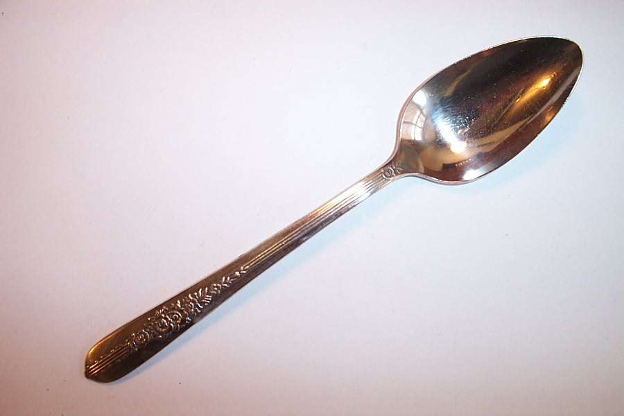 Oneida Nobility Plate ROYAL ROSE Place / Oval Soup Spoon