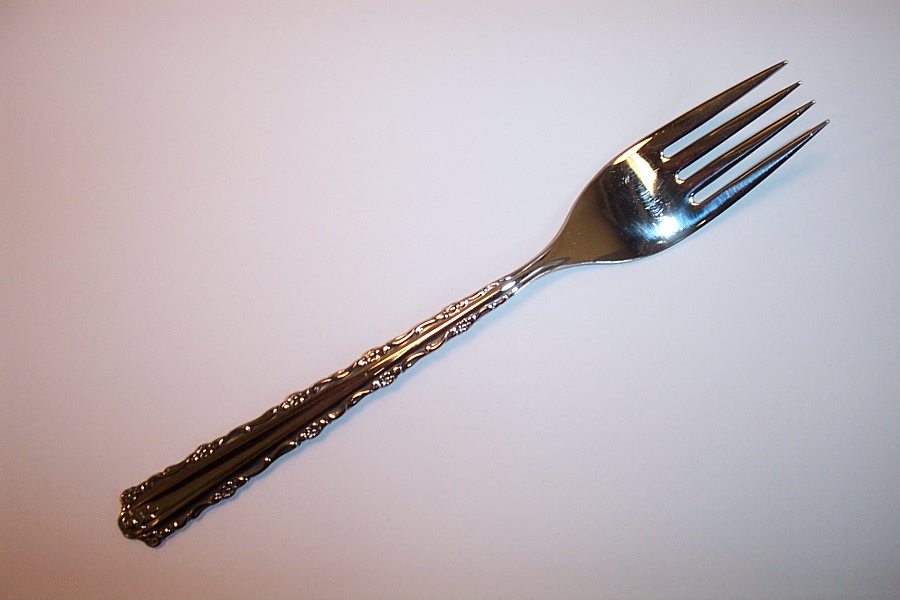 Oneida Deluxe CHERIE Dinner Fork stainless replacement matching flatware