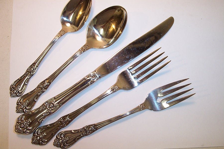 Oneida Wm A Rogers Premier President stainless matching flatware
