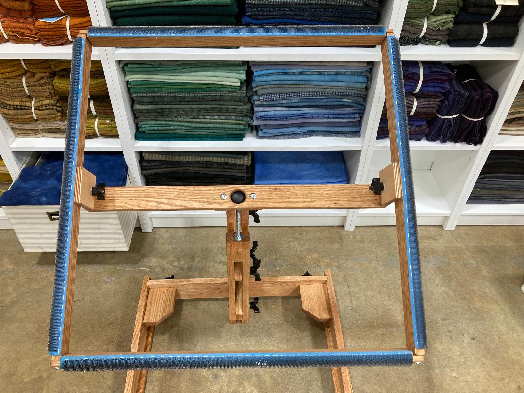 NEW! Rotating/Tilt Frame with Floor Stand For All Rug Sizes