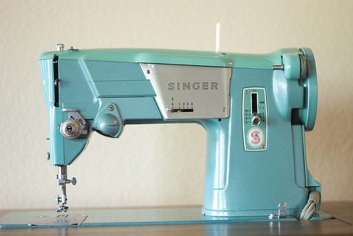 Singer 327K