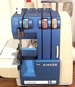 Singer Serger 14U12 and 14U22 Owners Manual