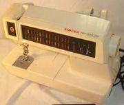 Singer Touch Tronic 2010