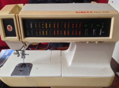 Singer Touch Tronic 2010 Owners Manual