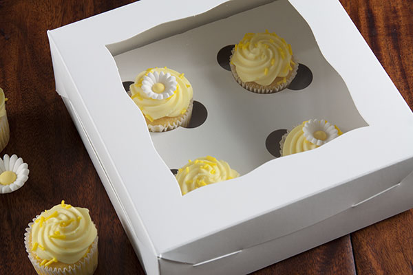 1909 - 7" x 7" x 3/4" 4-Count Mini Cupcake Insert, Reversible White/Brown