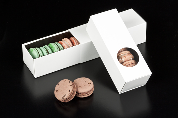 3147 - 6" x 2 1/4" x 2" White Macaron Box Base Only