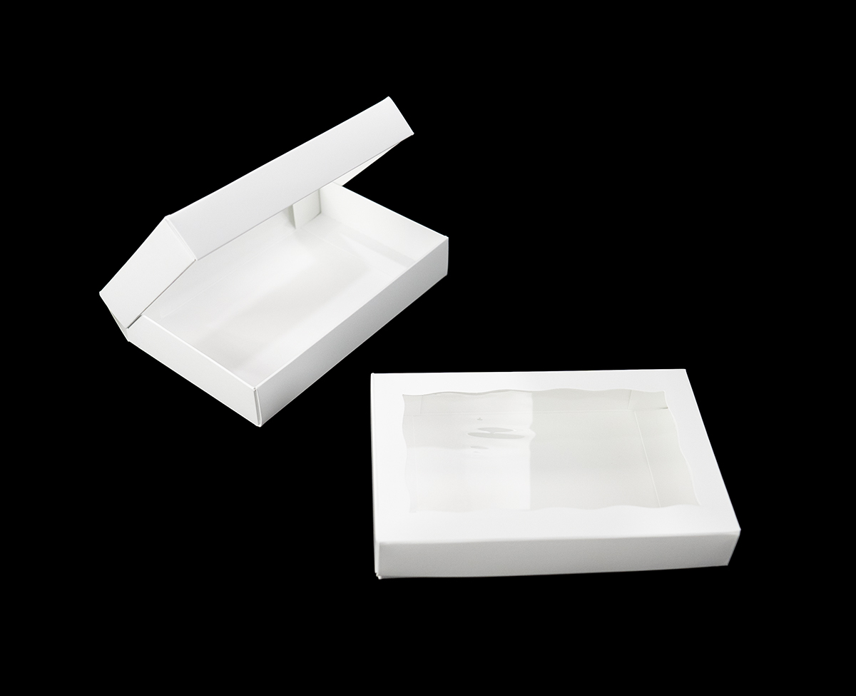 4226 - 8" x 5" x 1 1/2" White Simplex Box with Window