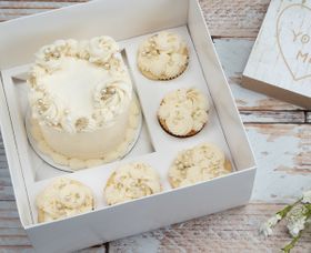 Bento Cake and Cupcake Boxes