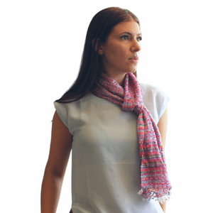 Master Silk Scarf Style: Top Tips for Women's