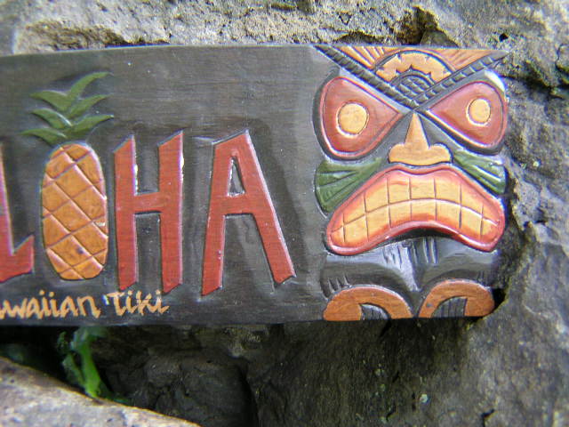 Artistic Hawaiian ALOHA Pineapple Tiki Bar / Luau/ Welcome Sign ...