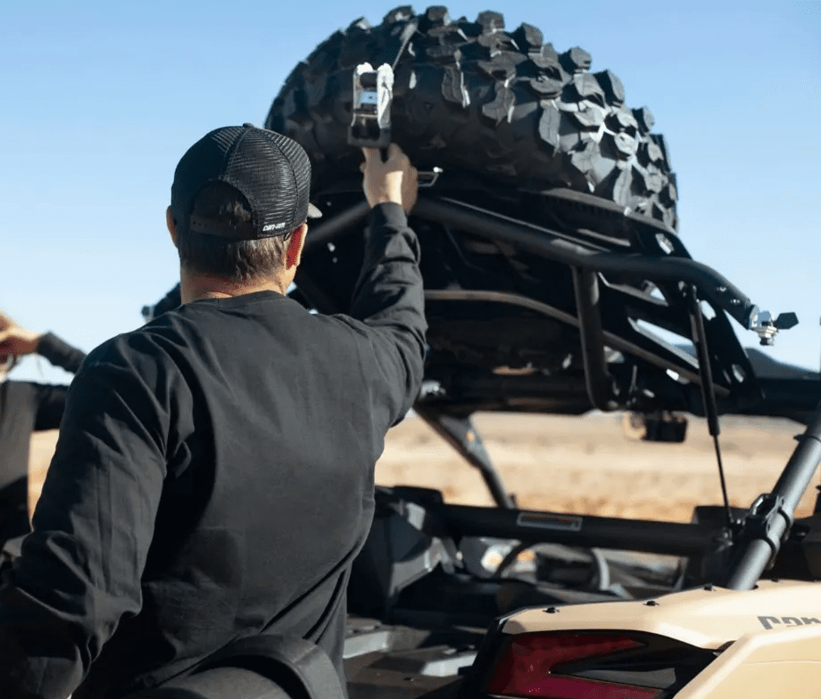 Can-Am | Maverick X3 | Maverick X3 Max | LinQ Pivoting Rack - Black