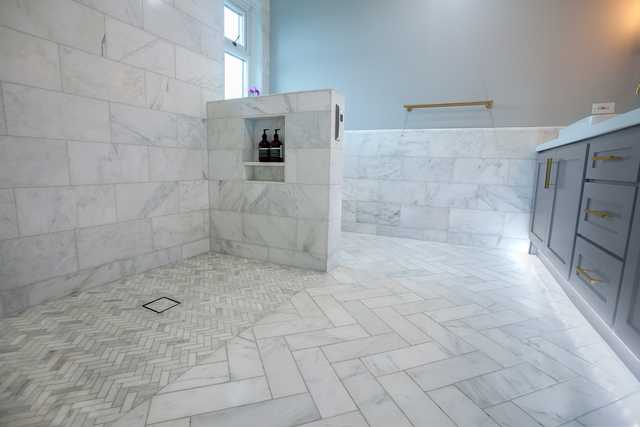 Carrara Venato Marble Honed 9x18" Floor and Wall Tile