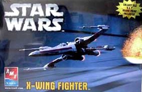 AMT/ERTL Star Wars X-Wing Fighter Model Kit