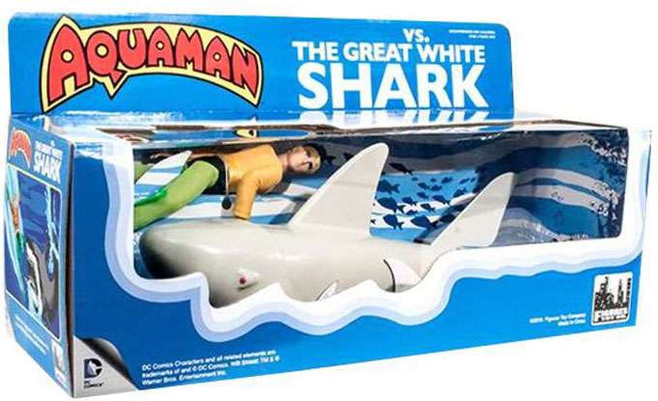 DC Retro Aquaman vs Great White Shark Set