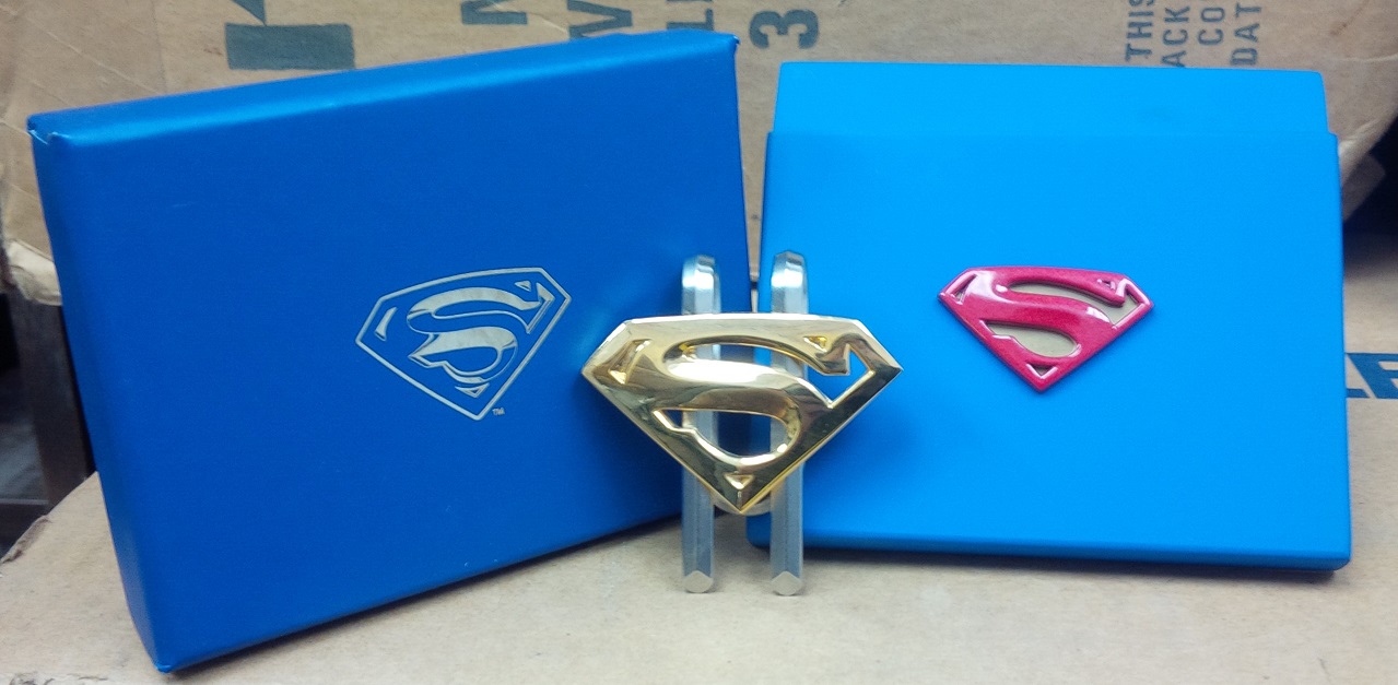 Noble Collection DC Comics Superman Shield Money Clip