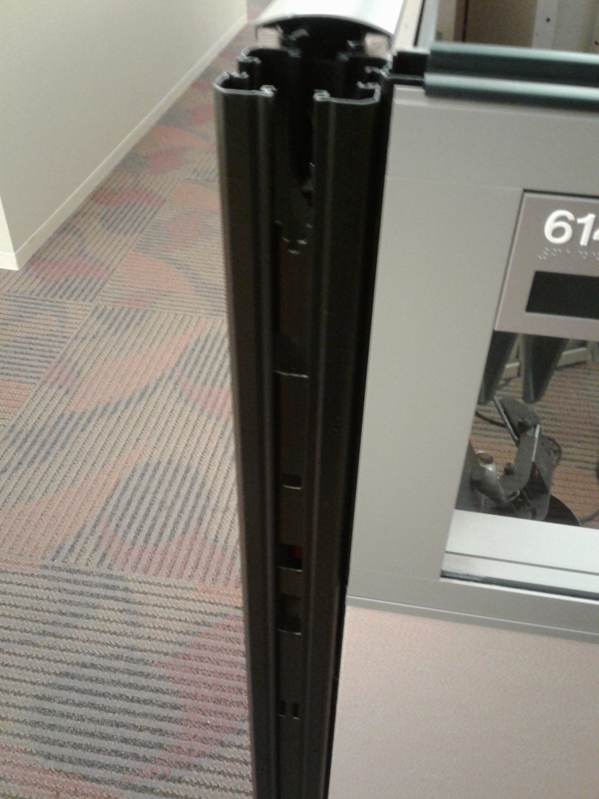 Knoll Dividends Connector Block - 64"h