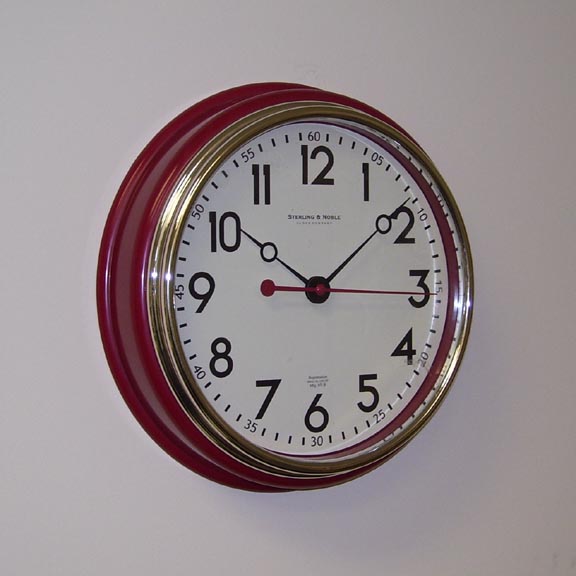 Sterling & Noble Wall Clock Spy Hidden Camera Self Powered (50 hours)