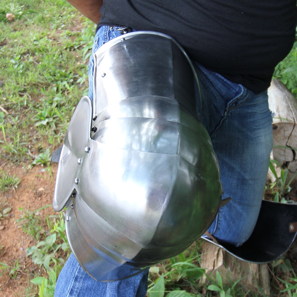 Avenger Medieval 18g Leg Plate Armor - 5J4-IN9556P18 by Armor Venue