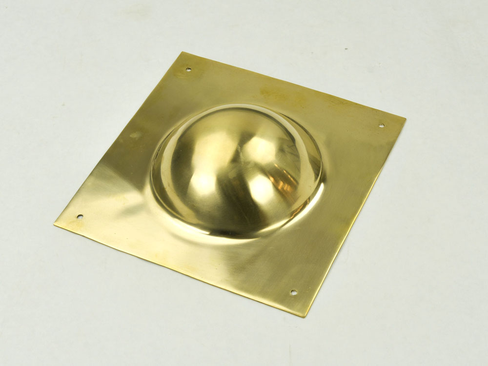 Square Roman Shield Boss – Brass KW-LB25242