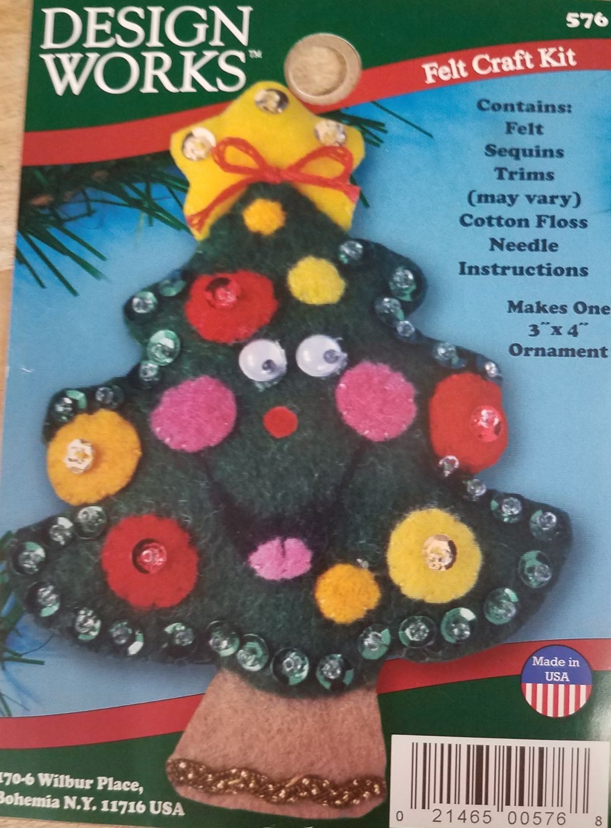 Felt Applique Christmas Tree Ornament Kit - Design Works