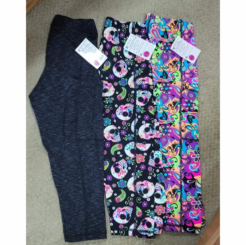 Double Pocket Capris super sale