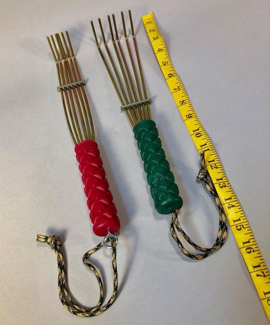 Magic Fingers Crevice Digging Tool (B/O)