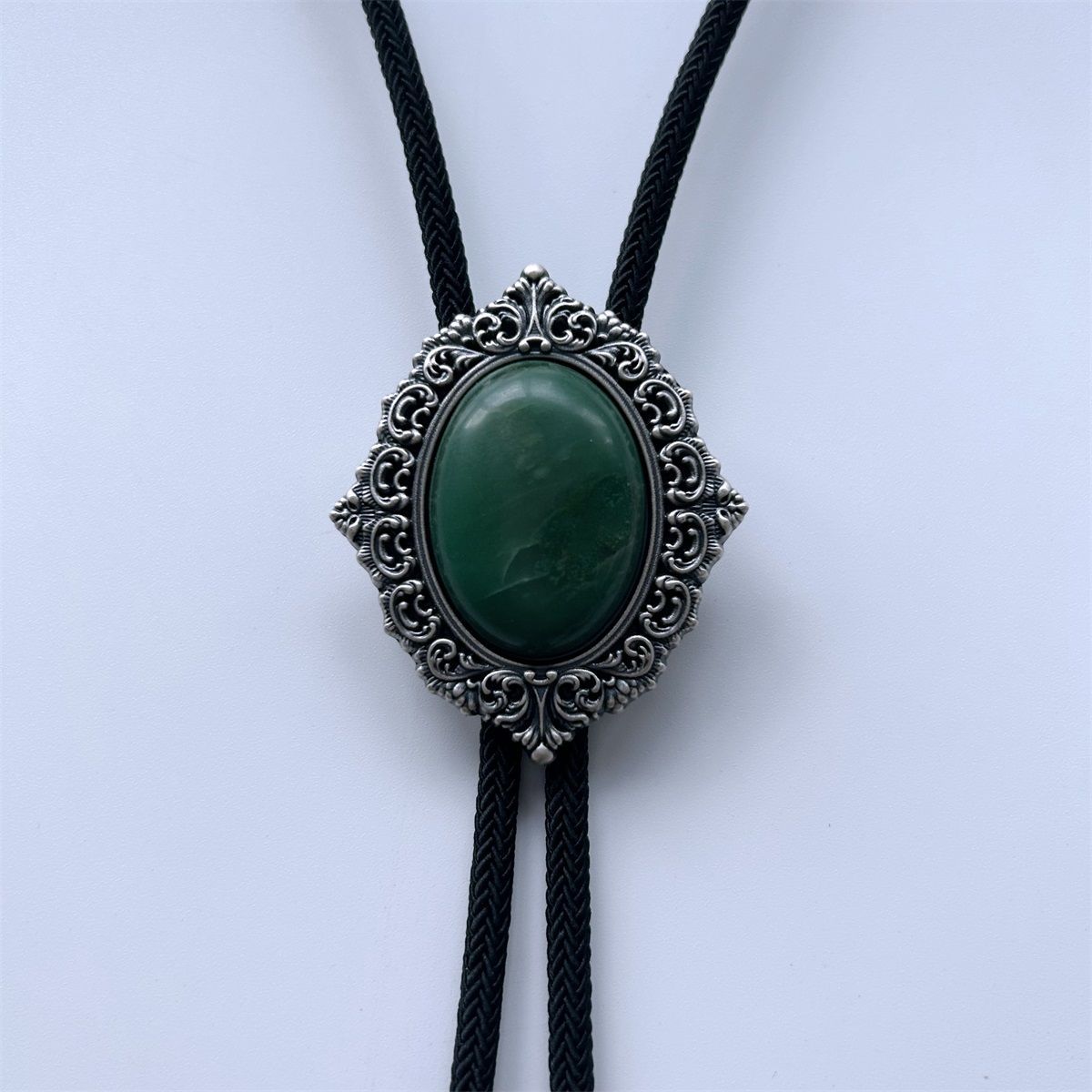 Vintage Silver Nature Green Stone Magic Mirror Bolo Tie