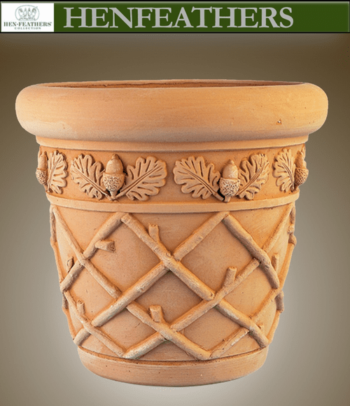 Acorn Pot by Ryan Gainey - Garden Decor - HenFeathers