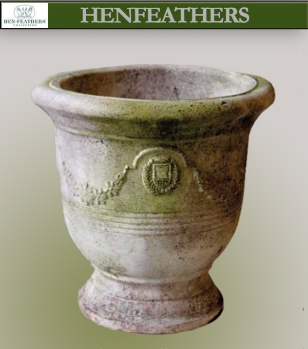 Nice Garland Pot - Garden Decor - HenFeathers