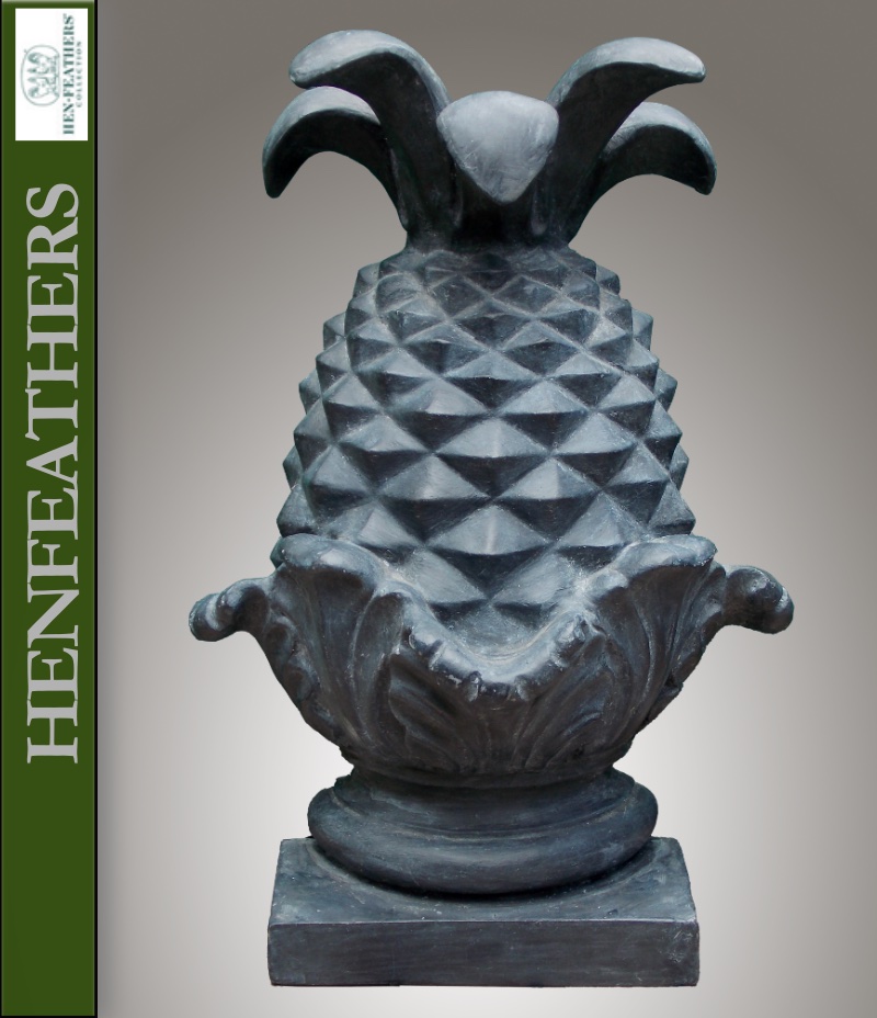 Pineapple Finial - Garden Decor - HenFeathers