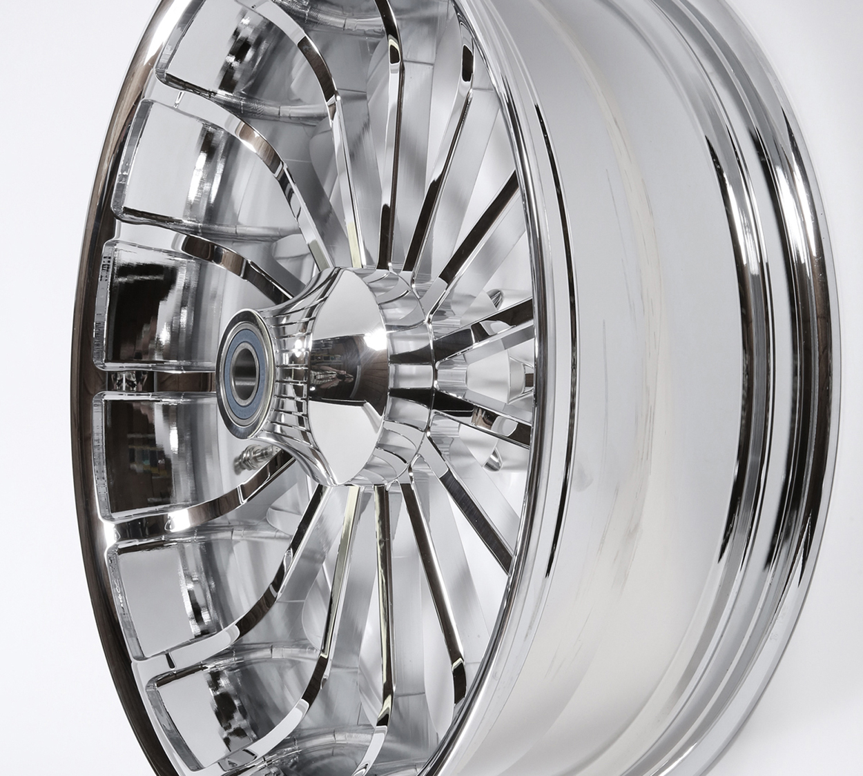 Fat Chrome Talon Wheel