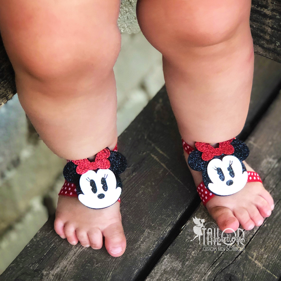 Minnie Mouse Barefoot