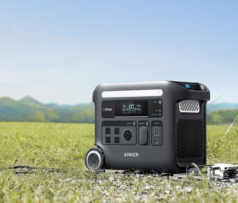 Anker SOLIX F2600 Portable Solar Generator and Expansion Battery with ...