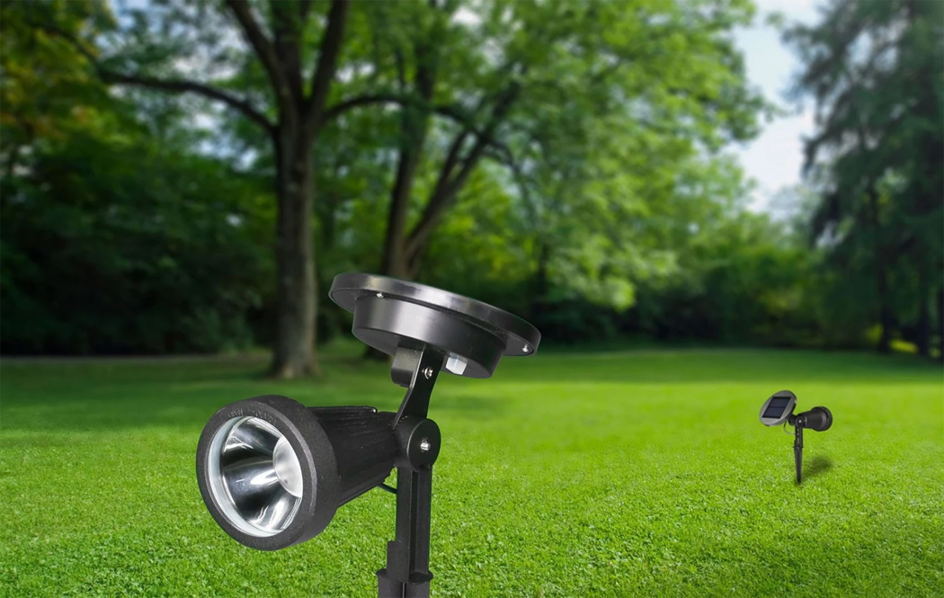 Classy Caps High Performance Solar Spotlight