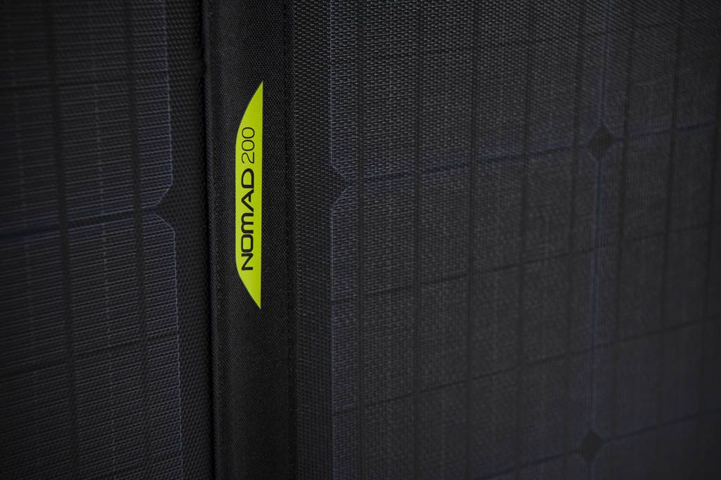 Goal Zero Yeti 6000X Solar Generator Kit with (4) Nomad 200 Foldable ...