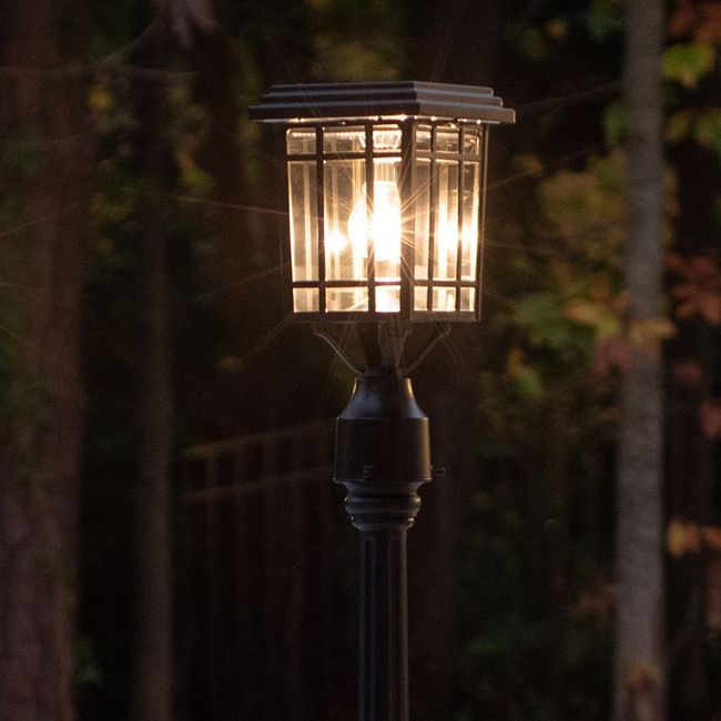 Prairie Bulb Solar Lamp Post Light in Black