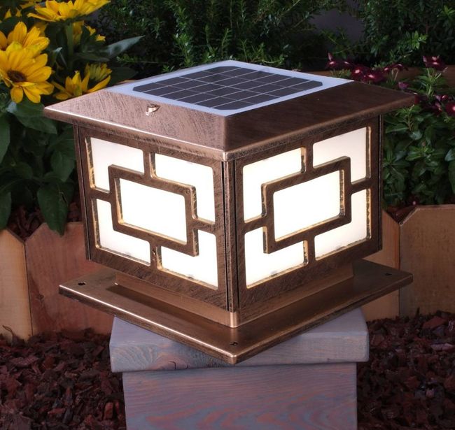 Premium 36 LED Solar Light for Square Posts or Pillars