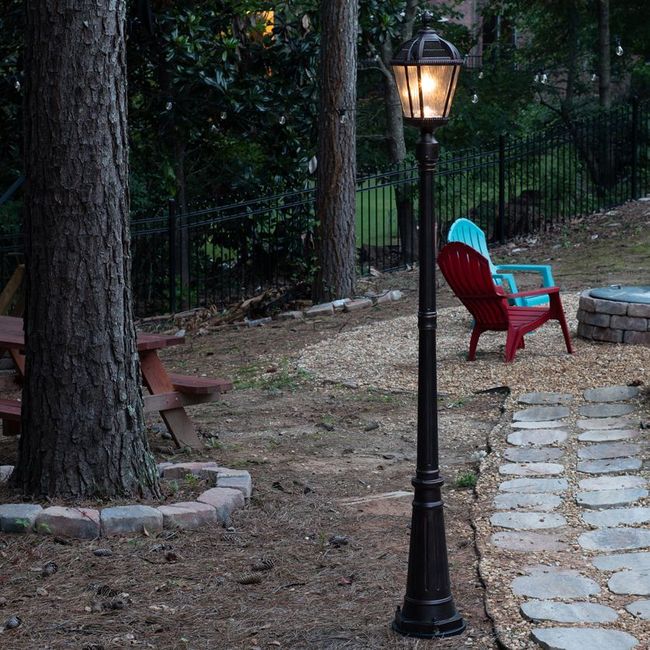 Royal Solar Lamp Post with GS-Solar LED Light Bulb - Brushed Bronze